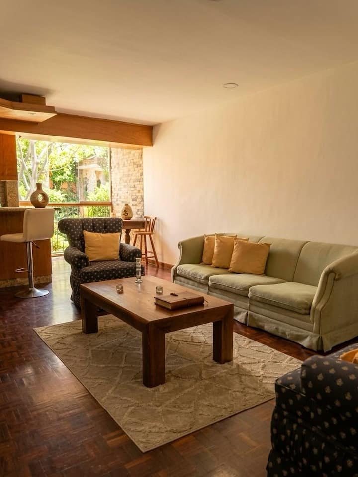 Apartamento Con Excelente Ubicacion En Chuao - Caracas