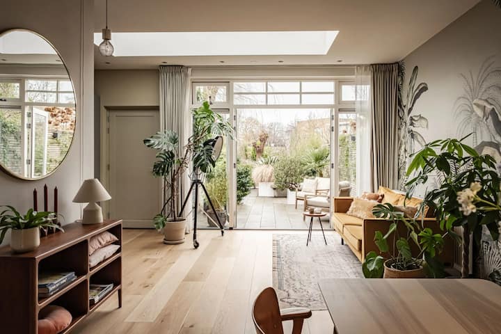 Family Home | Garden On The Water | 5 Bedrooms - Haarlem