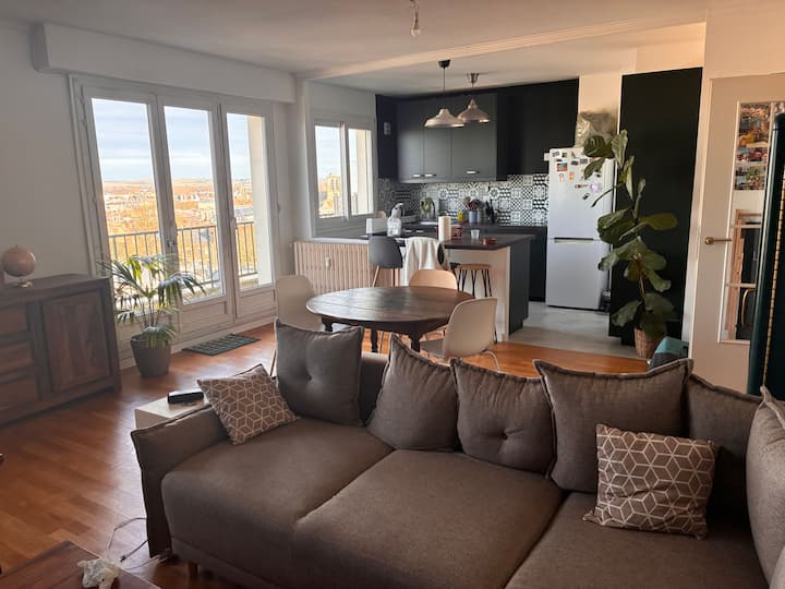 Appartement Très Lumineux Parfait Pour Une Famille - Troyes