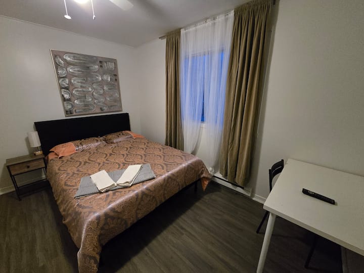 Brossard Home Inn2 - Montreal