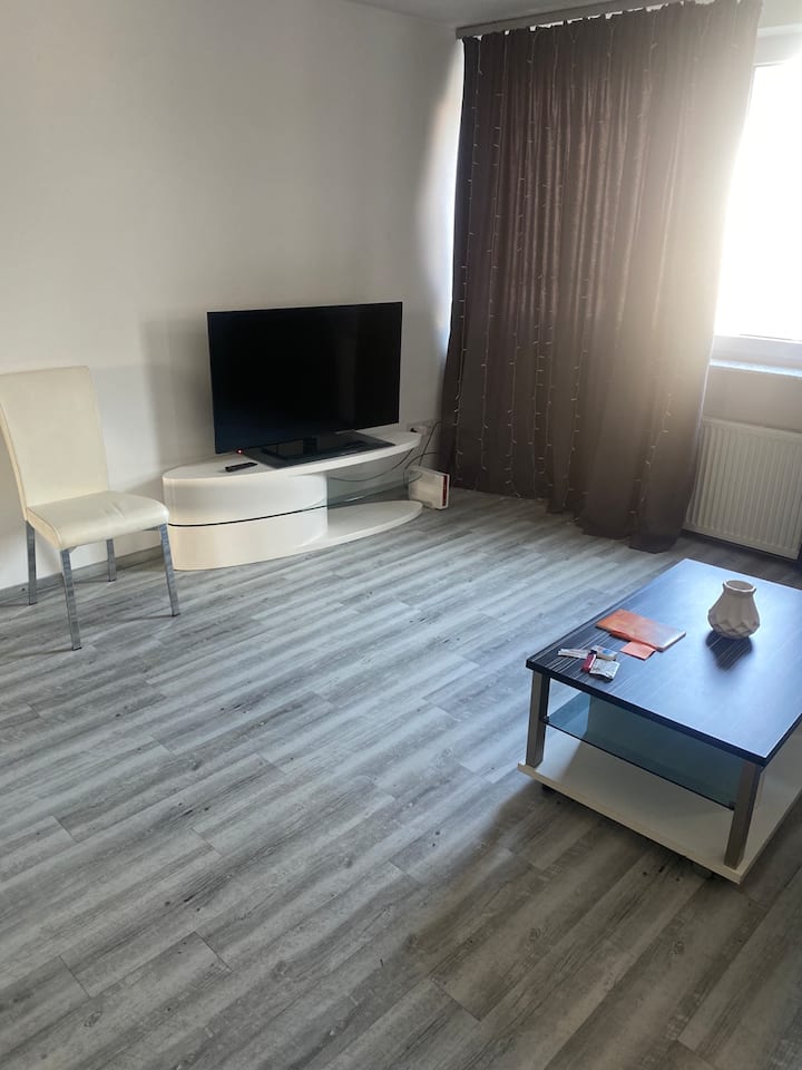 Wunderschöne, Gemütliche 2 Zimmer Wohnung - Francfort-sur-le-Main