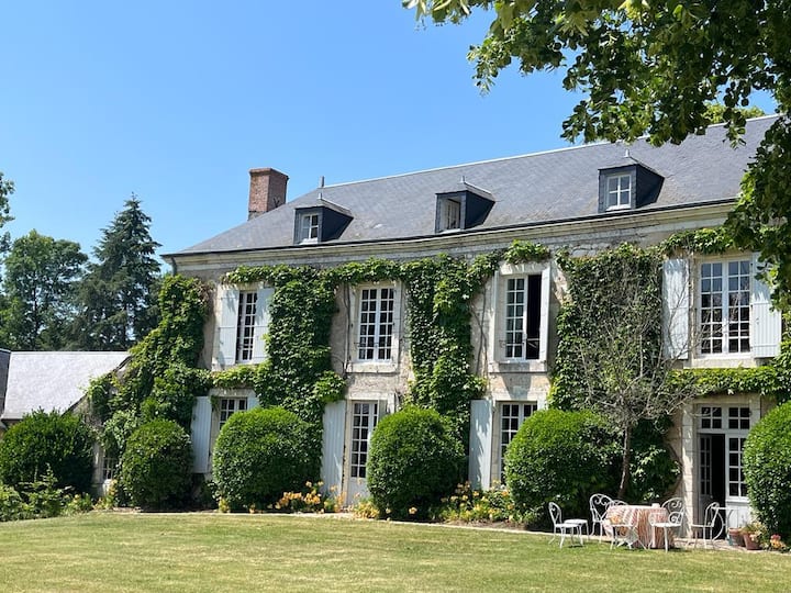 Loue Belle Maison De Campagne (20 Couchages) - Château du Lude