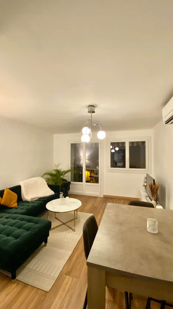 T3 Lumineux Avec Balcon - Calme & Tout éQuipé - Aix-en-Provence