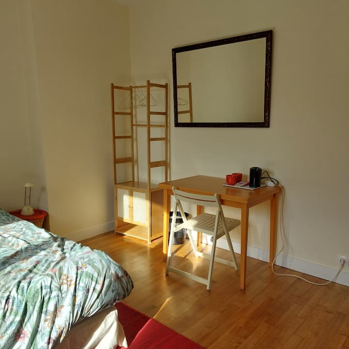 Chambre - Les Lilas - Paris