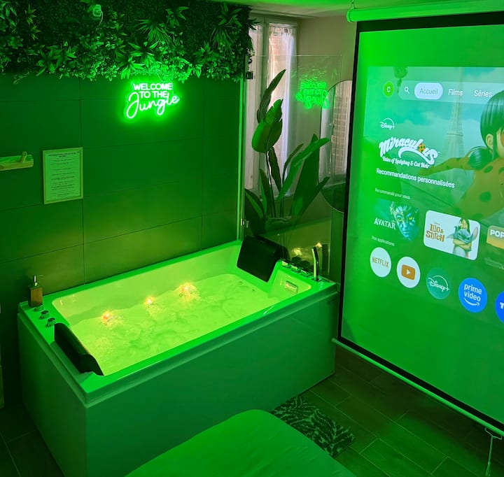 La Selva | A71 | Jacuzzi & Cinema Room - Bourges