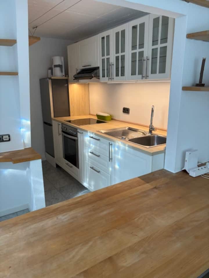 Mito Apartment - Leverkusen