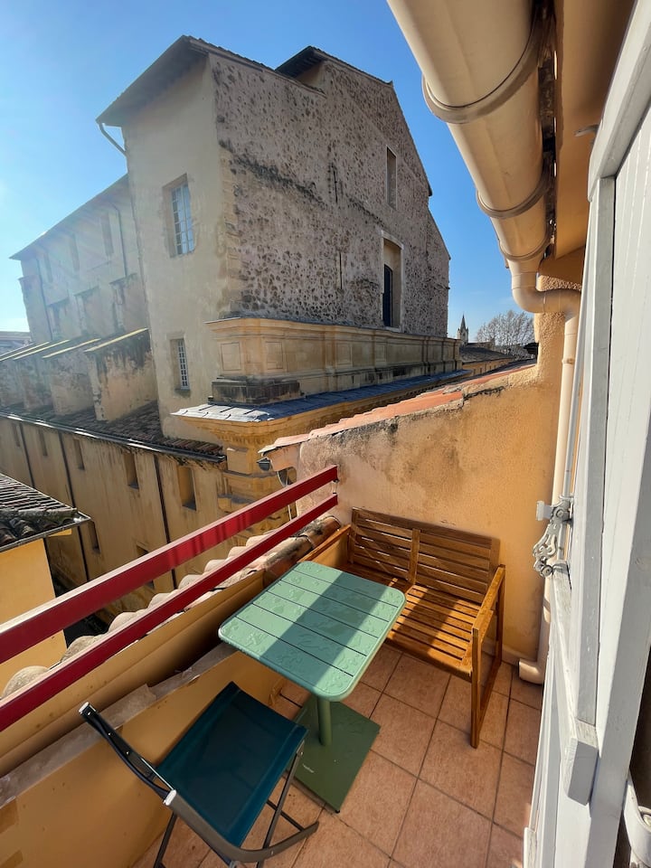 Charmant T2 Rénové Centre Aix, Terrasse & Clim - Aix-en-Provence