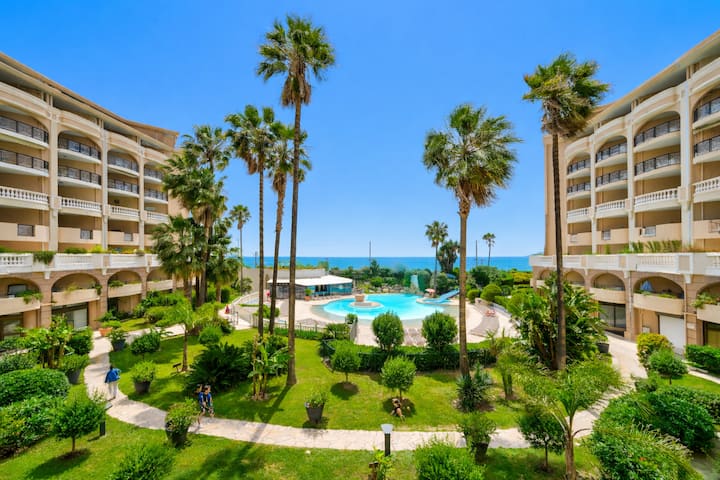 Appartement à Cannes : Vue Mer Et Piscine! - Cannes