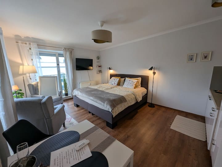 Stillvolles Ruhiges Apartment 2 Personen - Schwelm