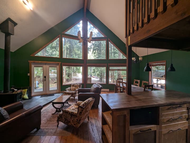 The Robin's Roost - Sunshine Valley, BC