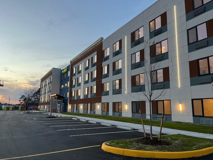 Yourspace Hotels Chesapeake - Extended Stay - Suffolk, VA