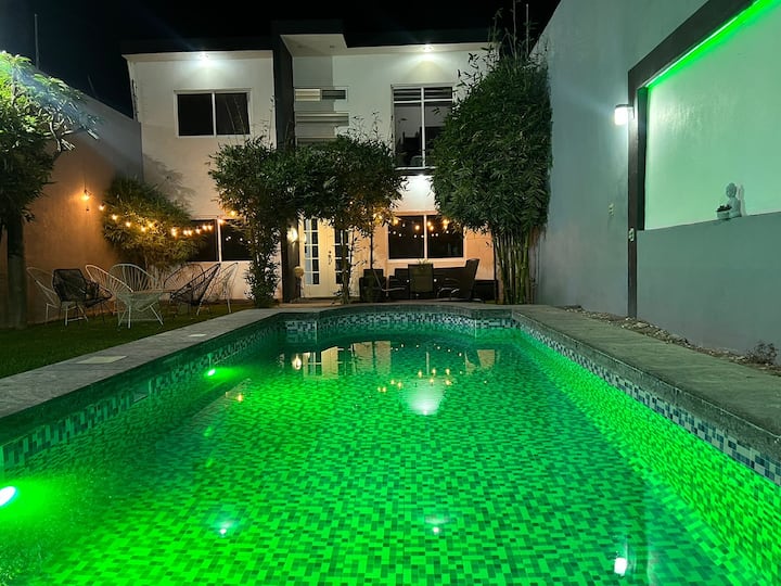 14 Personas Haciendasta Inés Alberca Templada - Cuautla