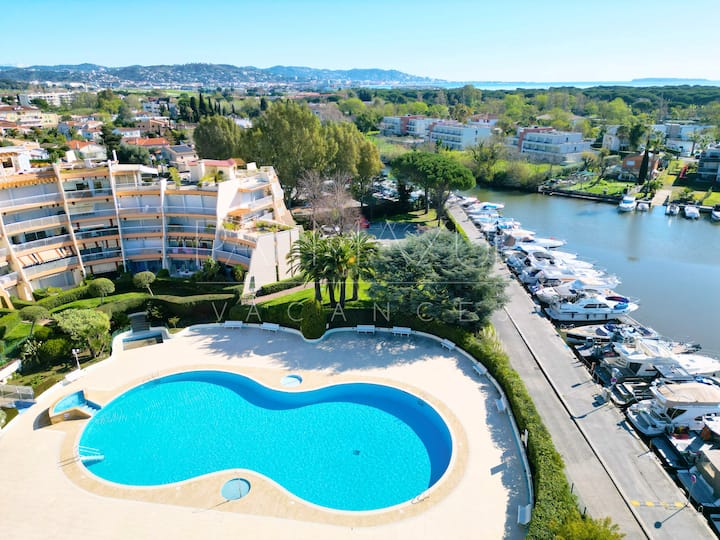 Résidence Cannes Marina, Avec Piscine, Parking - Mandelieu-la-Napoule