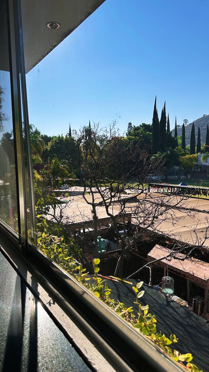 Departamento Seguro Con Jardín Privado En Atlixco. - Atlixco