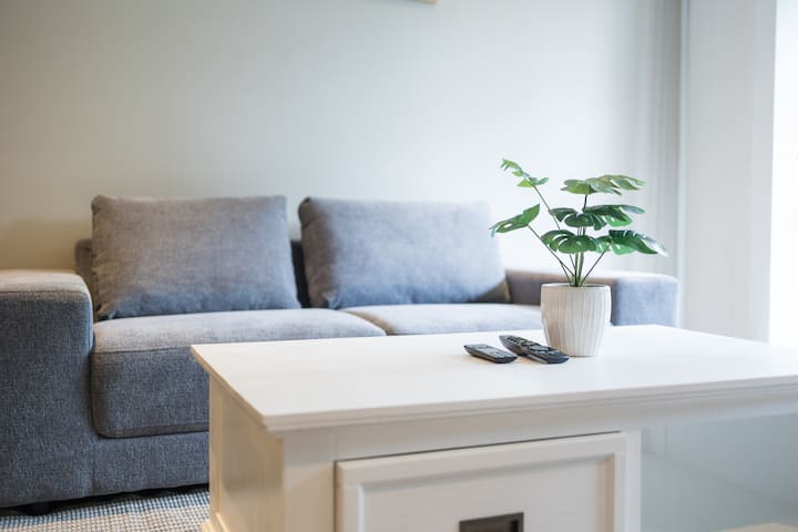 Bright & Spacious 1 Bedroom Abode In Lindfield - Gordon