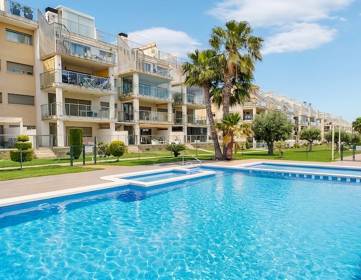 Green Oasis In Villamartin – Serene Summer Haven - San Miguel de Salinas
