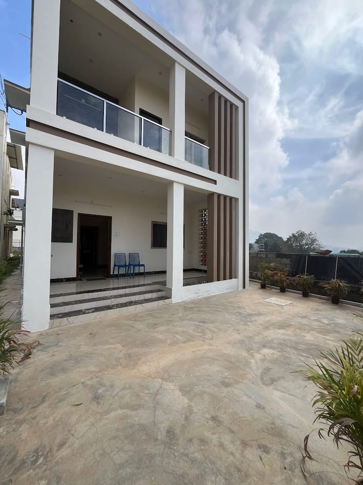 Bliss Escape 3bhk Yelagiri, Next To Selfie Panda - Yelagiri