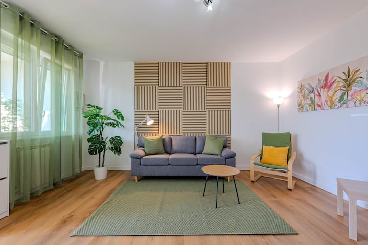 Santo Stefano Living-3 Camere-parcheggio - Momo