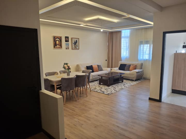 Appartement Cosy Proche Toutes Commodités - Fez