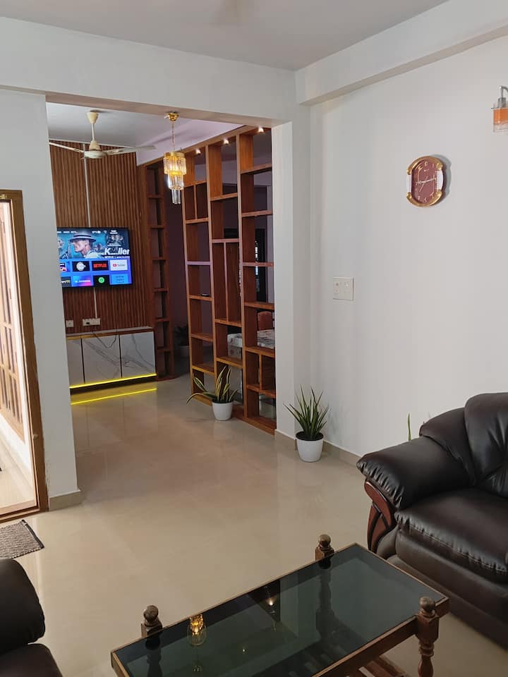 Richards Shared Apartment -Ac Single Room(t1) - Chengannur