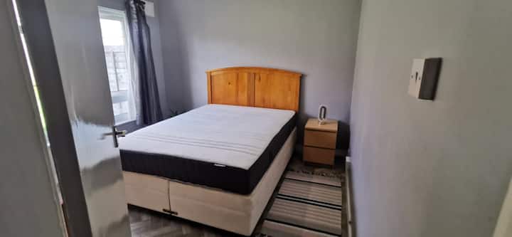 Mama Maria - Folkestone