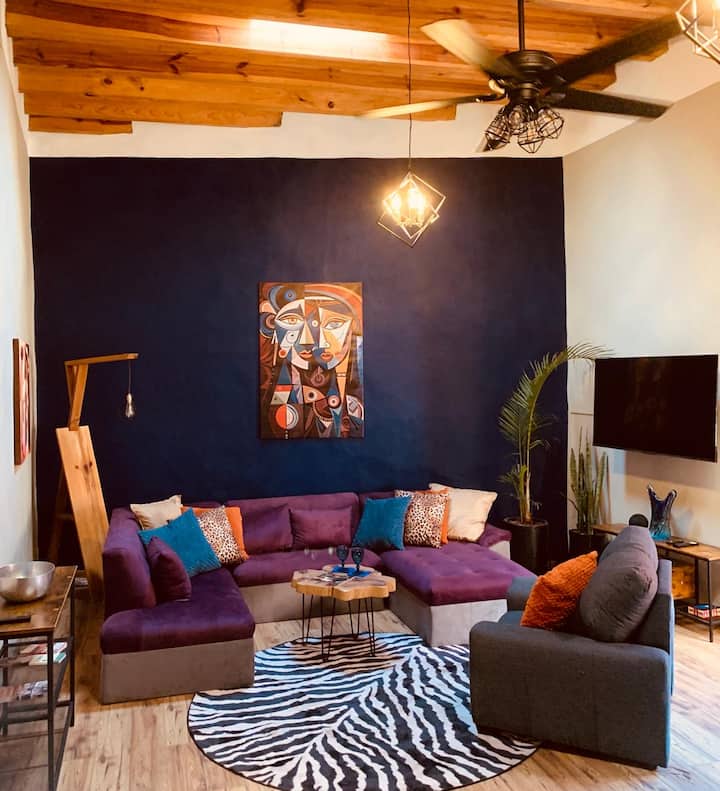 Historic Centro Loft • Balcony • Walk Everywhere - Mexico