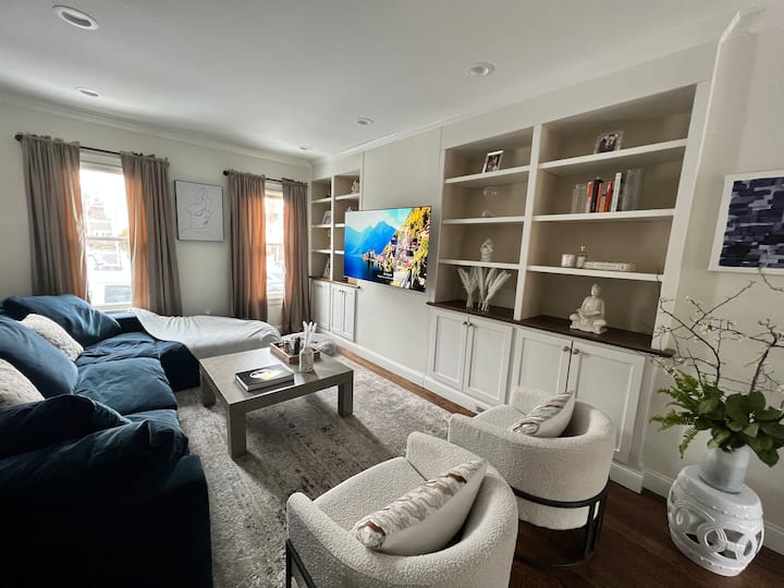 A Peaceful Home In The Heart Of South Boston - Boston, MA