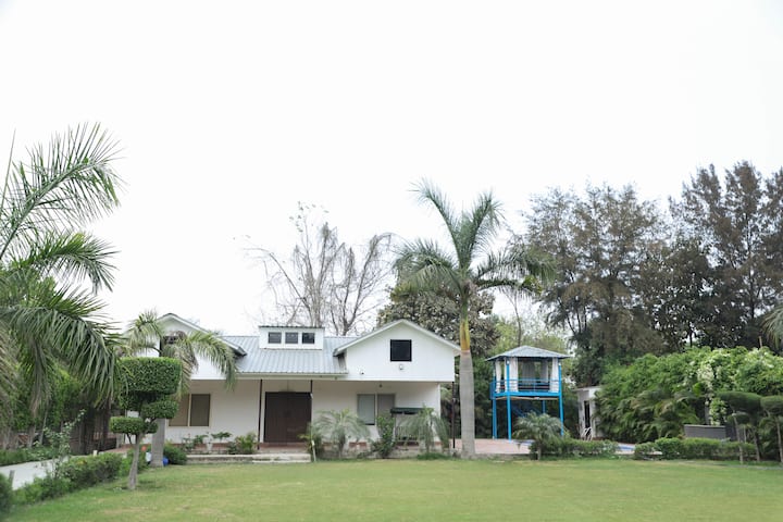 3 Bhk Farmstay | Sector 135 Noida | Simhayana's - Faridabad