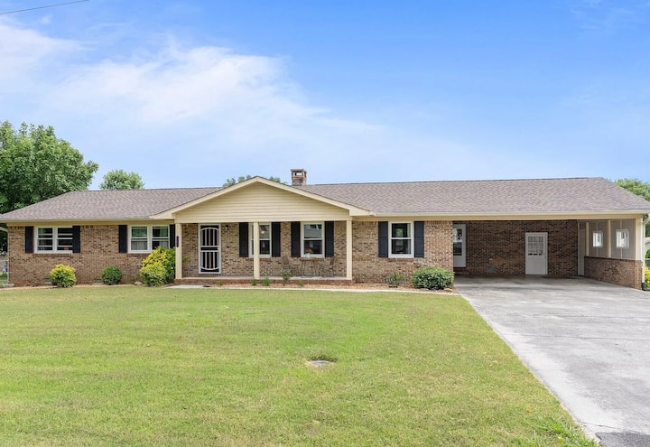 The Green Scene - Cleveland, TN