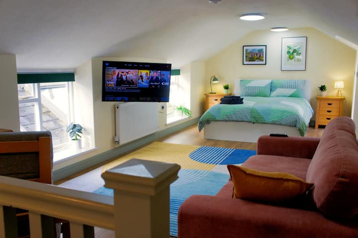 *New* A Cosy Two Bed Studio Apartment - Llangollen