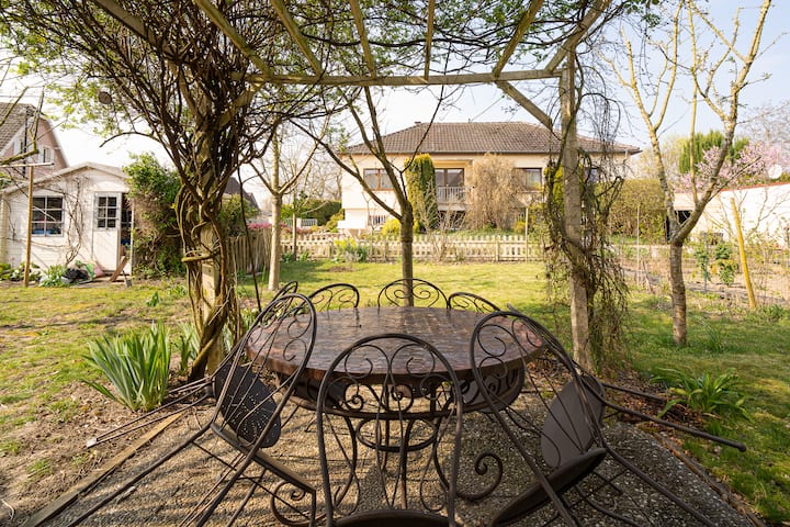 Paisible Havre De Paix Sur 2 éTages Avec Jardin - Benfeld