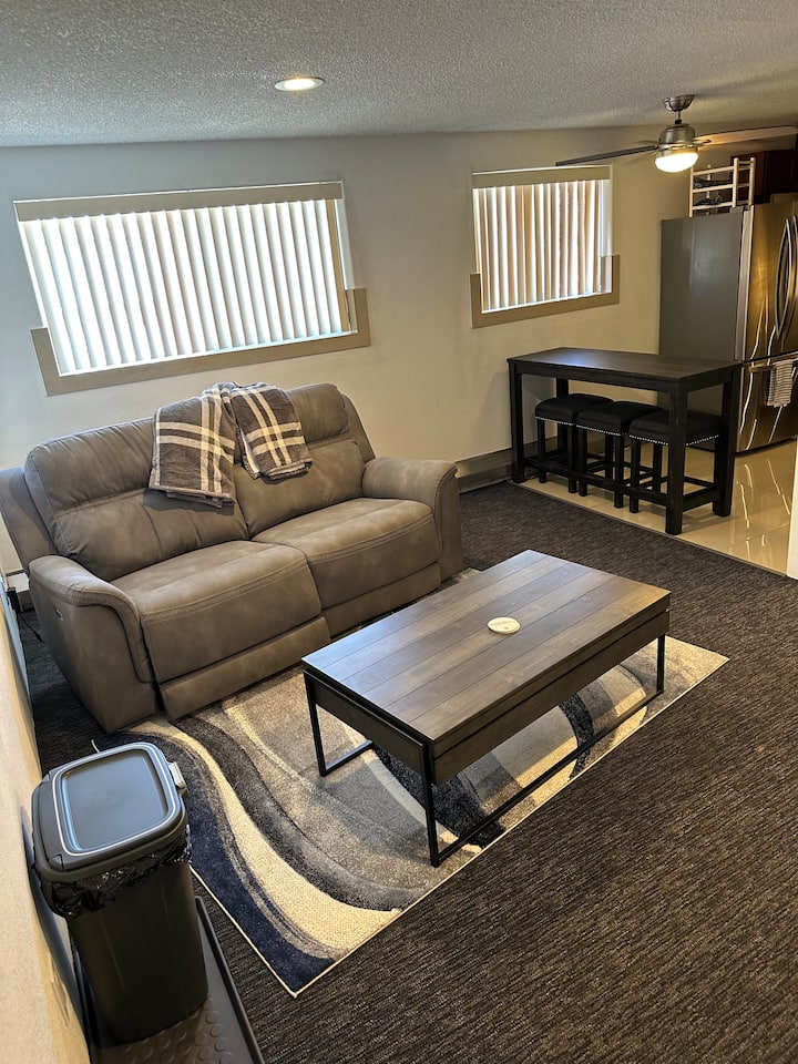 Apt 201 With Ev Charging - Aurora, CO