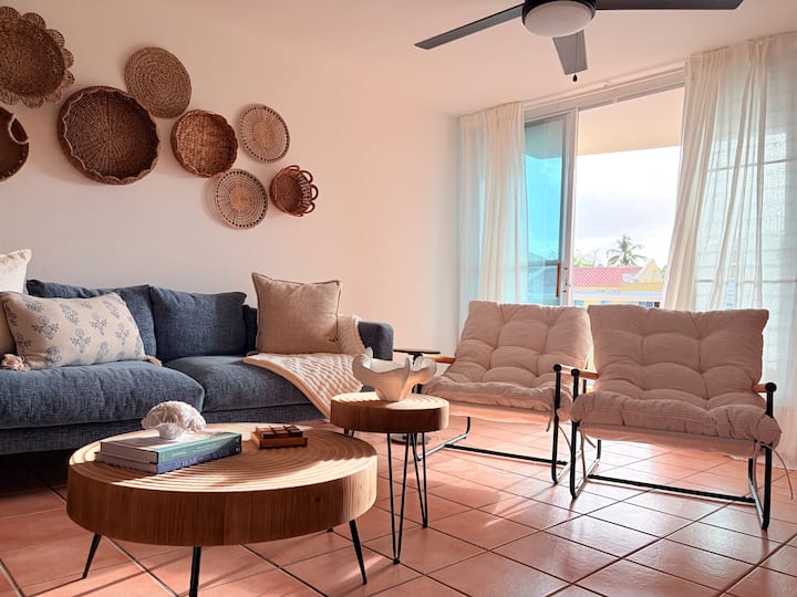 Casa Serena Beachside Penthouse W/private Rooftop - Puerto Rico