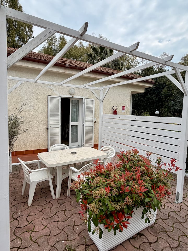 2rooms Apartment Loano Patio § Piscina § Park - Loano