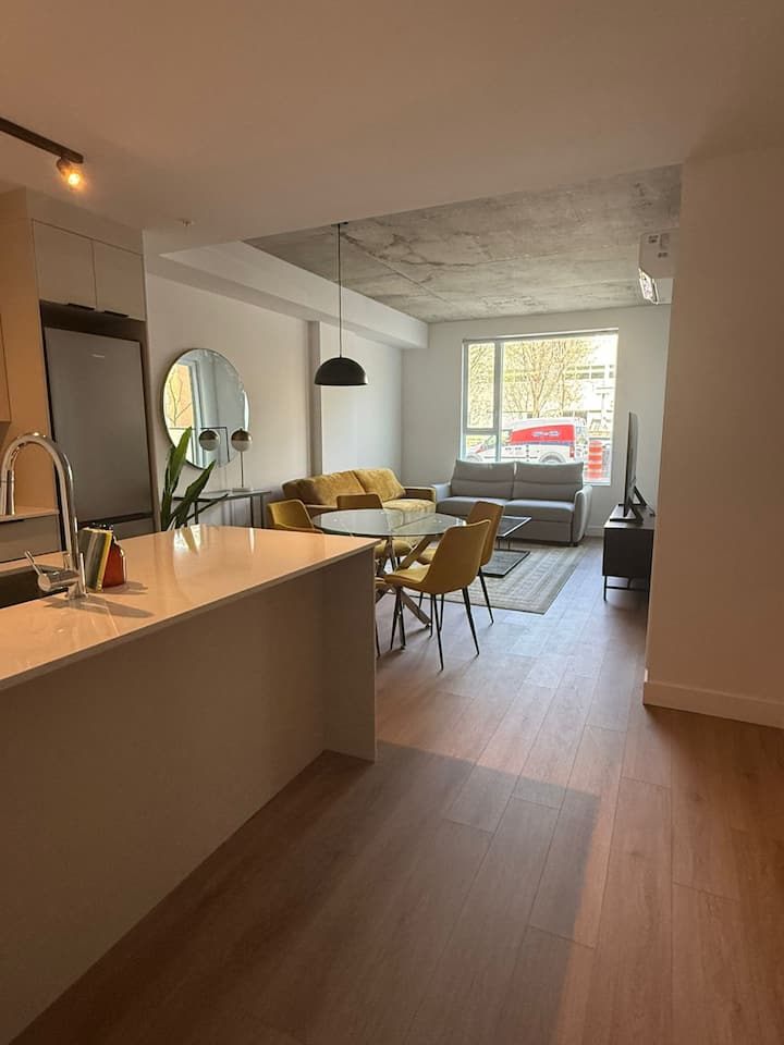 Maison Moderne | Balcony - Montreal