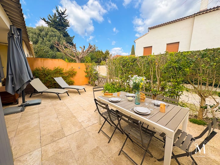 Villa Club Entre Centre Ville Et Plage - Parking - Sanary-sur-Mer
