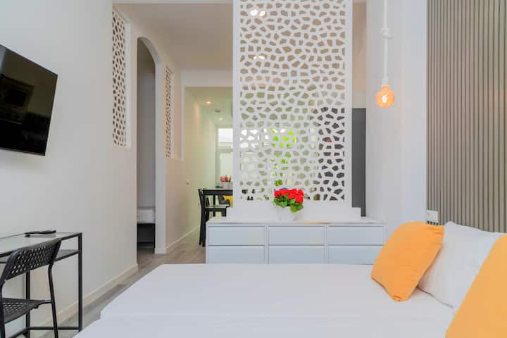 Evalia Rooms | Suite - Valencia