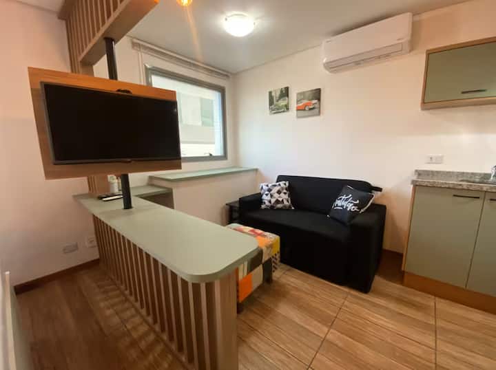 Smart By Studio Imóveis (Ar Cond, Academia, Pisci) - Curitiba