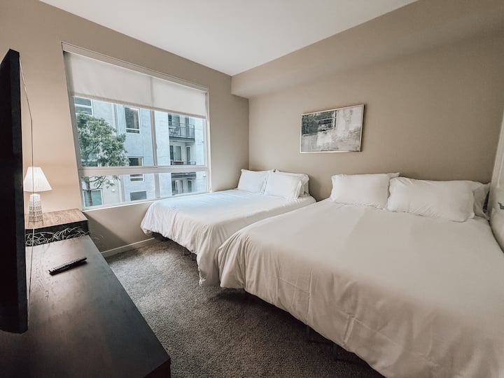 The Oasis Retreat West Hollywood - West Hollywood, CA