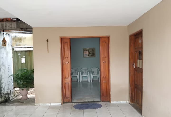 Casa Perto Do Aeroporto (13min) | Wifi + Garagem - Teresina