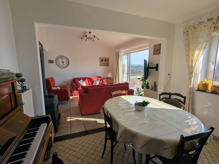 Charmant Appartement Avec Vue Panoramique! - Trois-Ponts