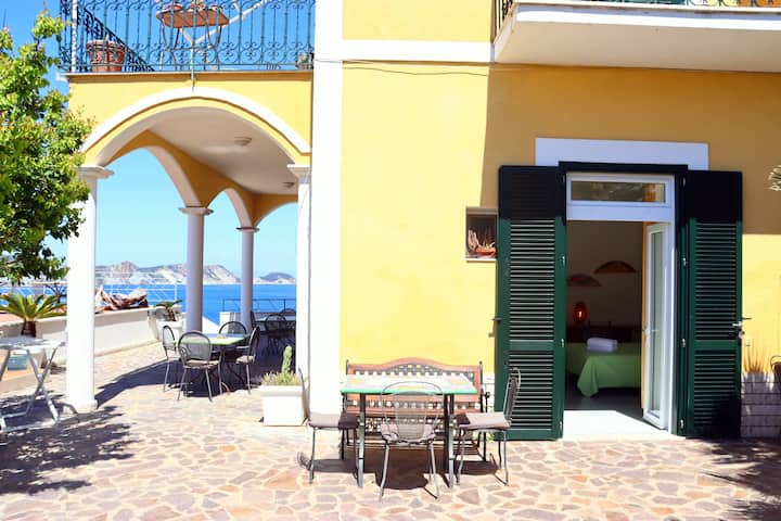 "Meriggio" Camera Quadrupla - B&b Villa Ersilia - Ponza