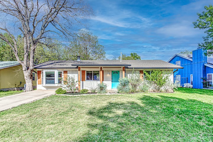 New! Book For Two Step Inn! Mins To Park And Dt - Georgetown, TX