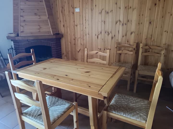 Casa Vacanze Camigliatello Sila Con Camino - Camigliatello Silano