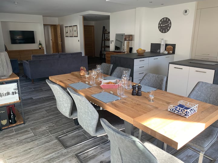Luxury 4 Bed Centrally Located Apartment - Morzine
