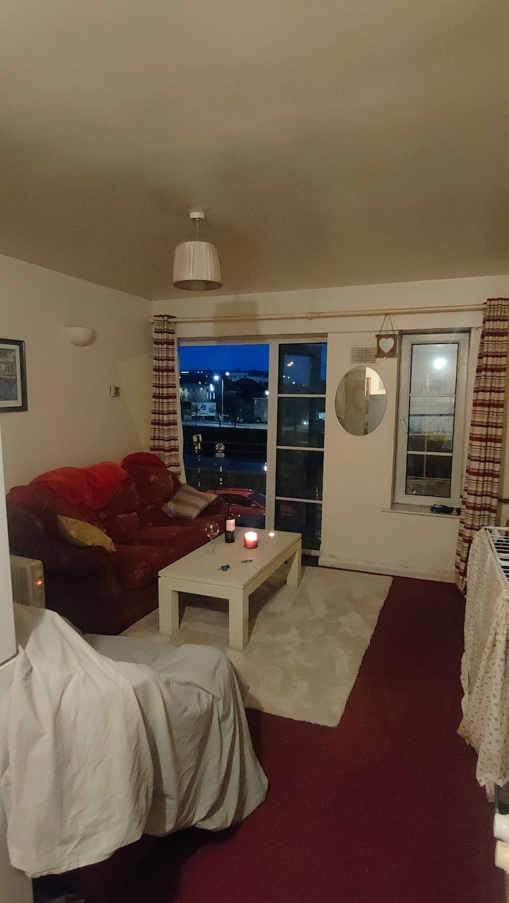 Make Yourself @ Home! - Cork