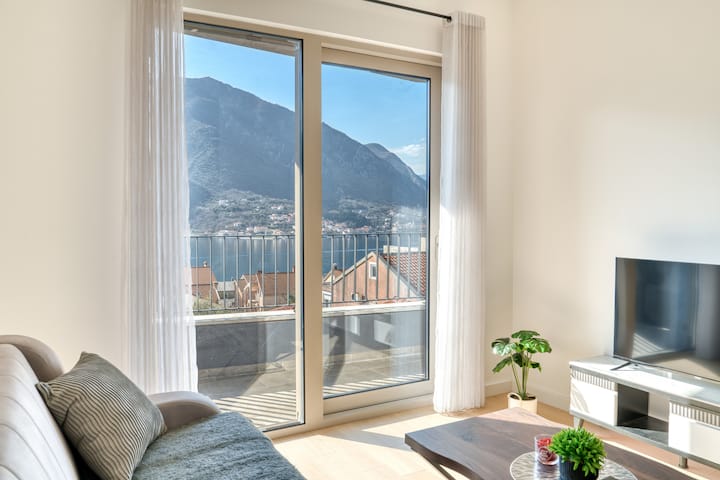 Boka Gardens Sea View Apartment 2 By Mn Property - コトル