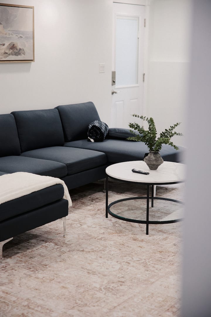 Spacious 4br Retreat | Tecumseh - Lakeshore