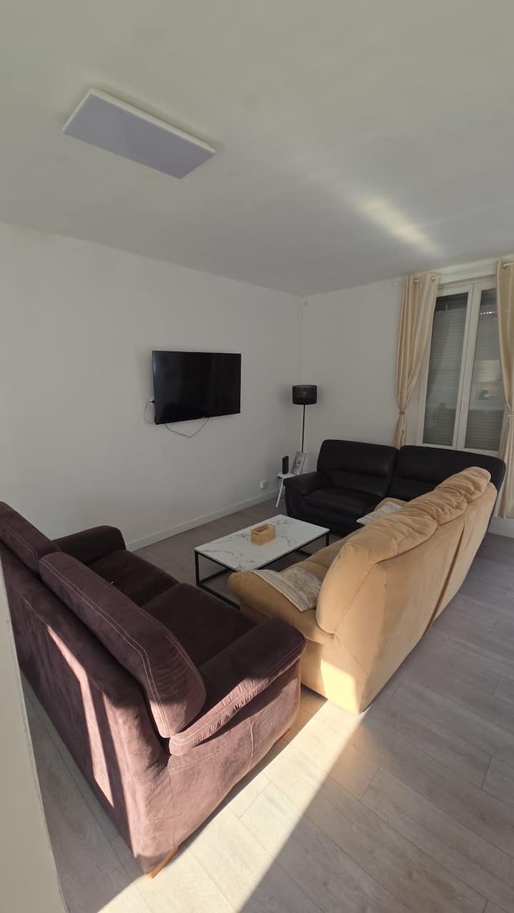 Maison 2 Chambres 2 Lits Doubles - Saint-Quentin