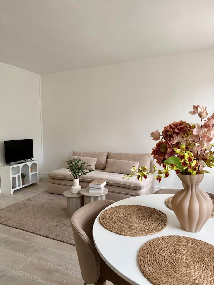 Bel Appartement De Type F2 En Plein Cœur De Rouen. - Rouen